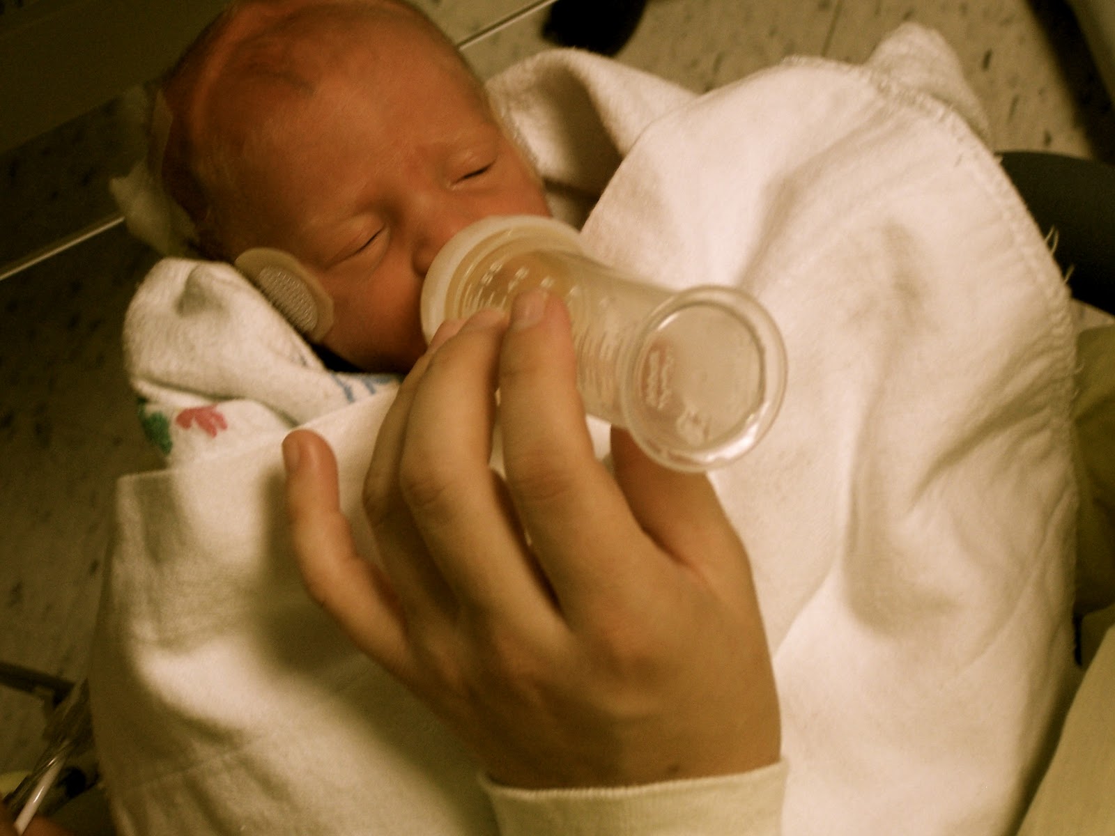 Preemie Prints Information Blog: Bottle Feeding Your Preemie Preemie Prints Information Blog: Bottle Feeding Your Preemie