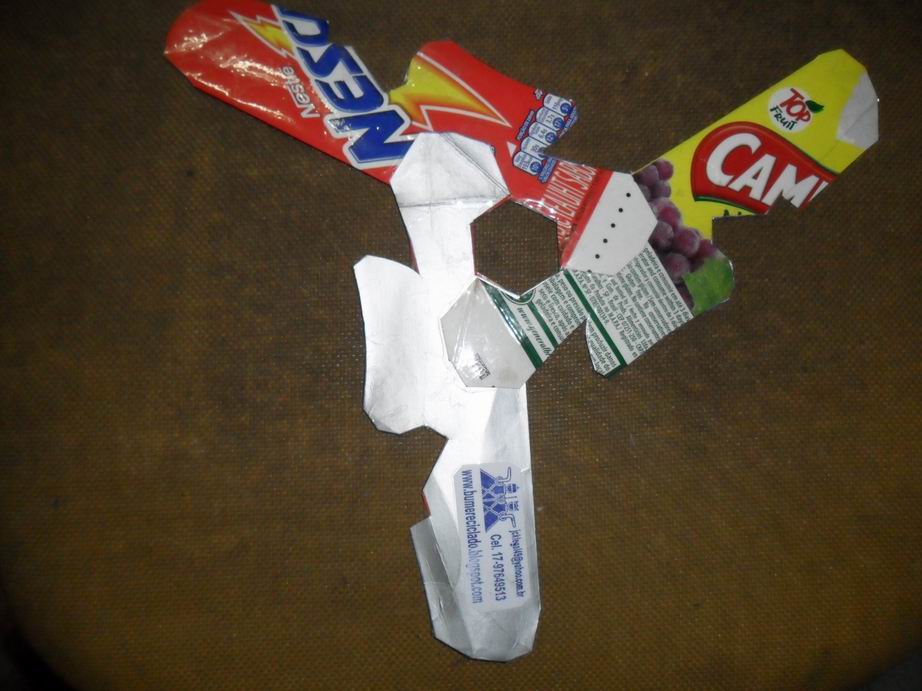 Bumerangue de Papel: Modelos atuais de bumerangue de papel