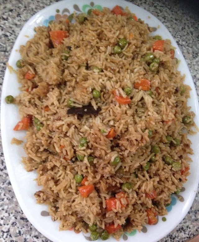 This Muslim Girl Bakes: Vegetable Pulao.