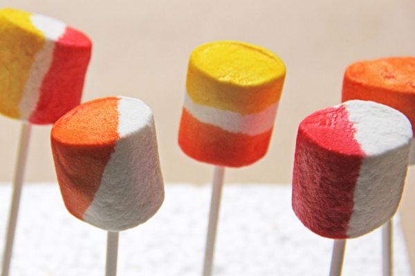 DE LUNARES Y NARANJAS: Receta: marshmallows de colores