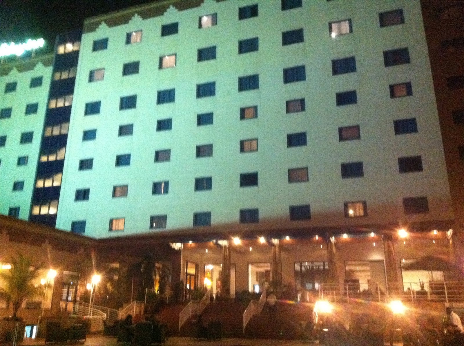 Leisure AdvisorLEISURE ADVISOR: Holiday Inn Accra Airport ( TRAVELER ...