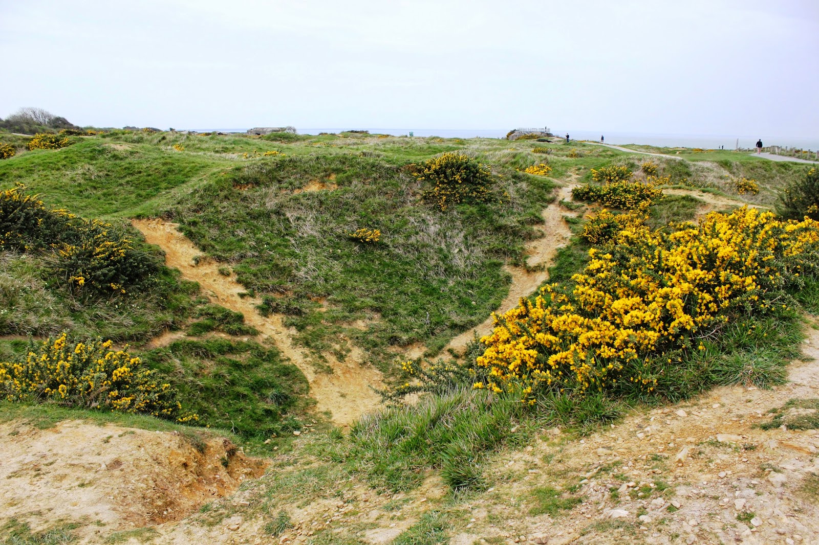 CCS YWAM France/Germany Mission Trip - 2014: Normandy Harbor (D-Day ...
