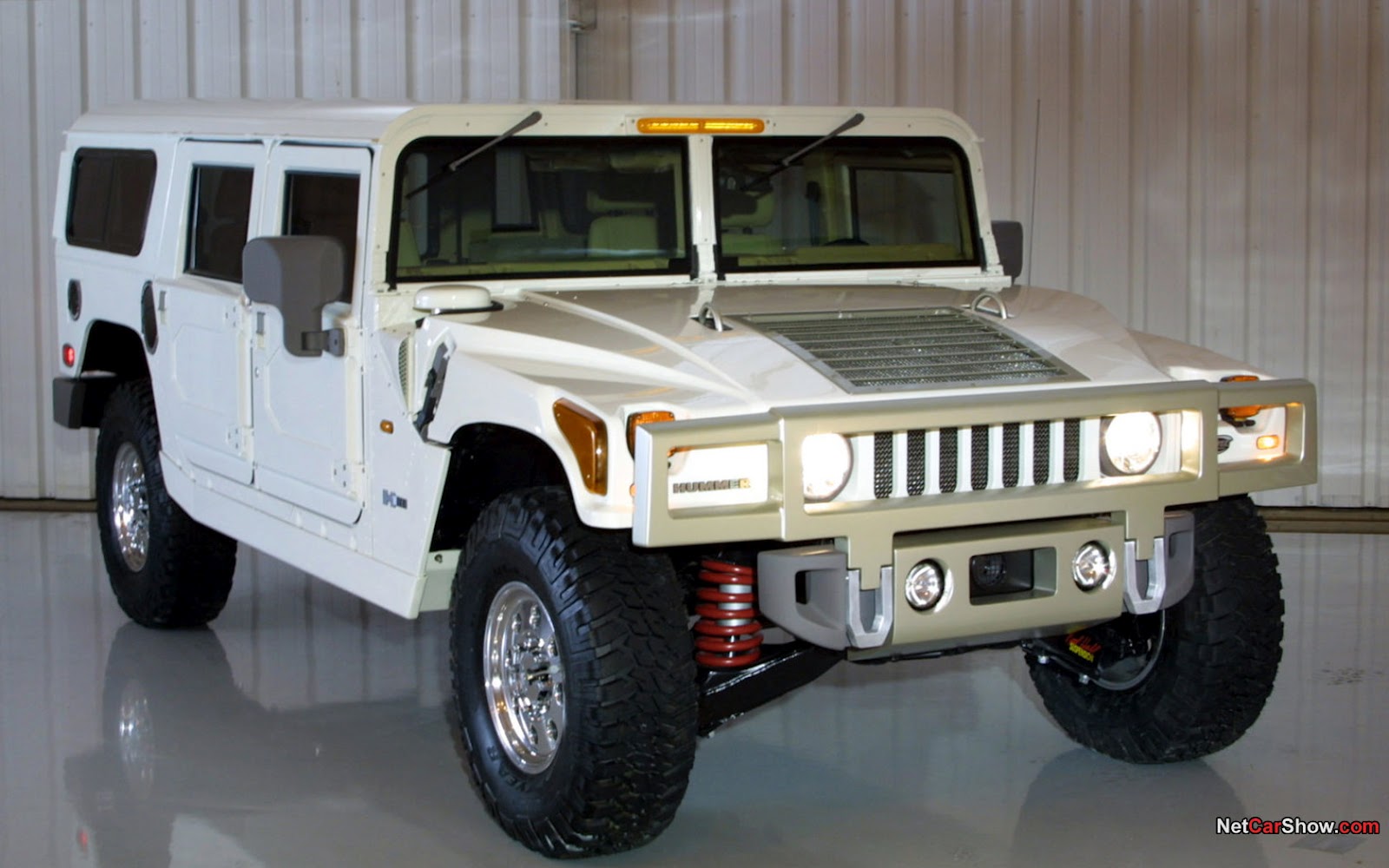 Automotive Views & Reviews