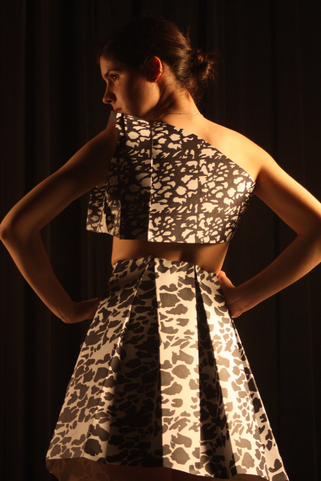 An Easel in Baltimore: Paper Clothes