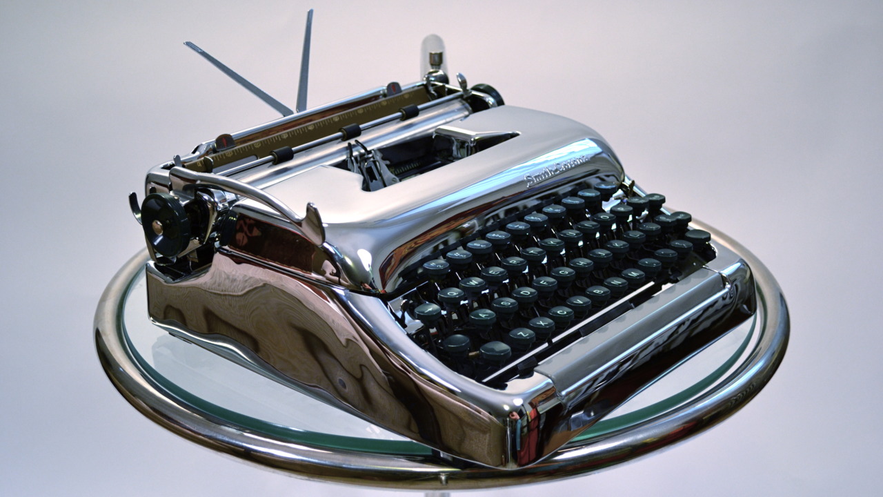 oz.Typewriter: Prettily Painted Portable Typewriters