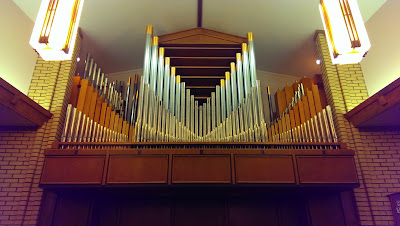 Pedals & Pipework: Pipe Organs of the Rich and Famous: LDS Edition
