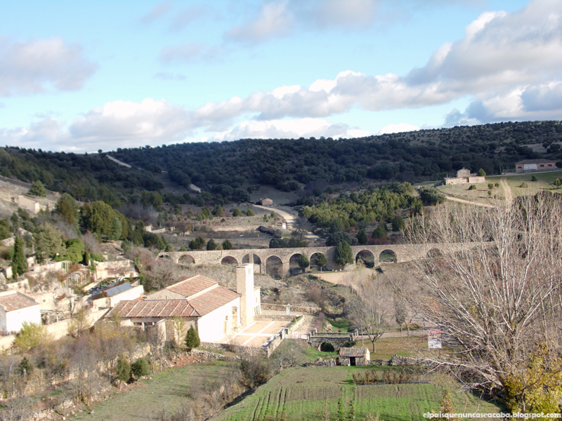 El país que nunca se acaba: Pedraza, el encanto de la piedra bien cuidada
