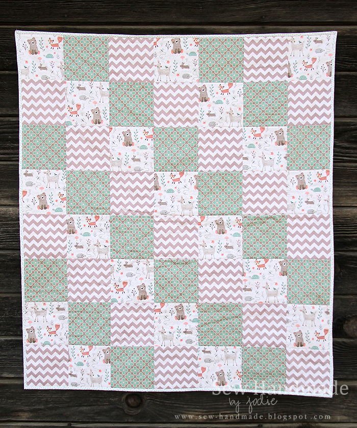 Sew Handmade: Diagonal Squares Baby Quilt