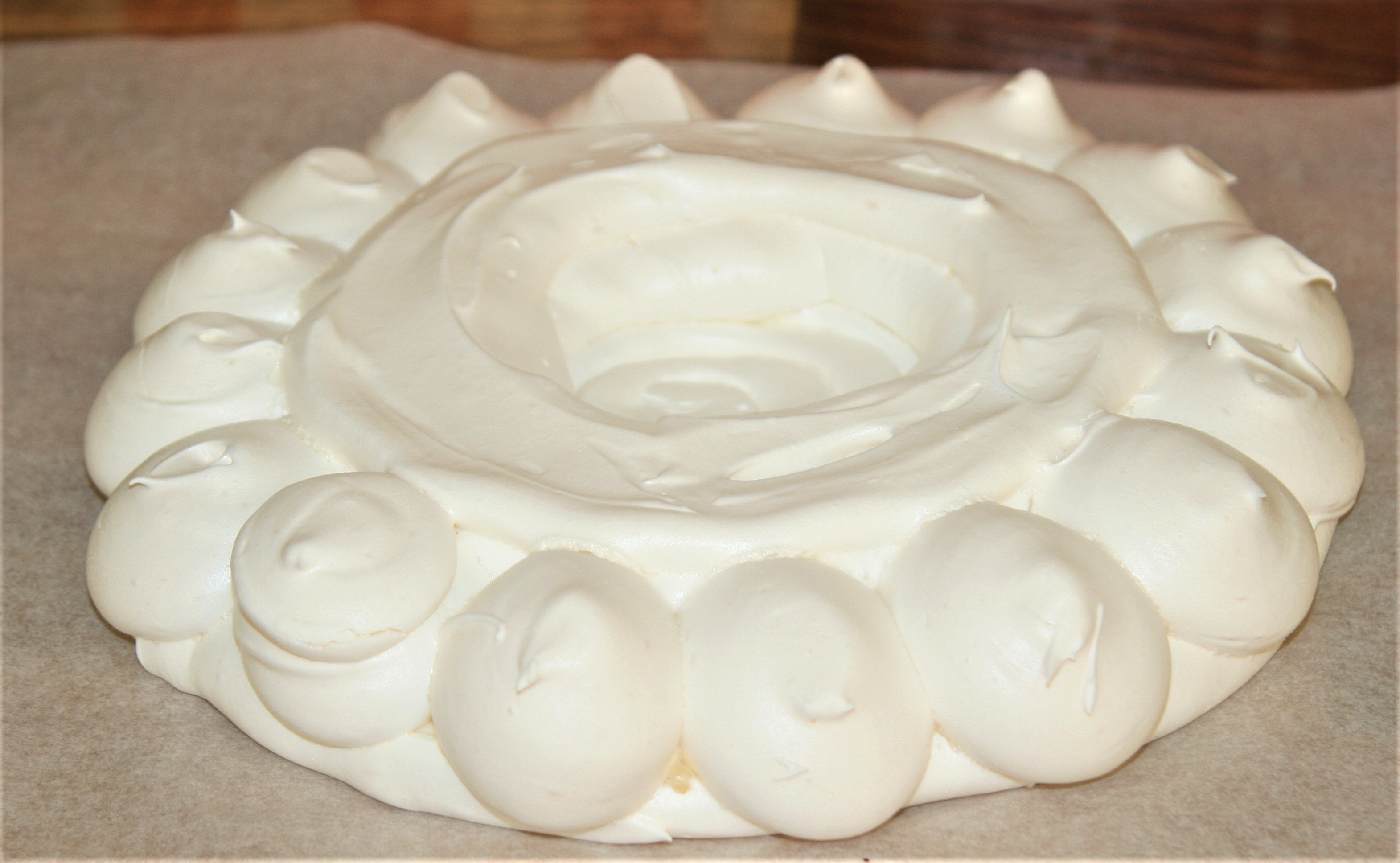 PAVLOVA CHOCOLAT PRALINE