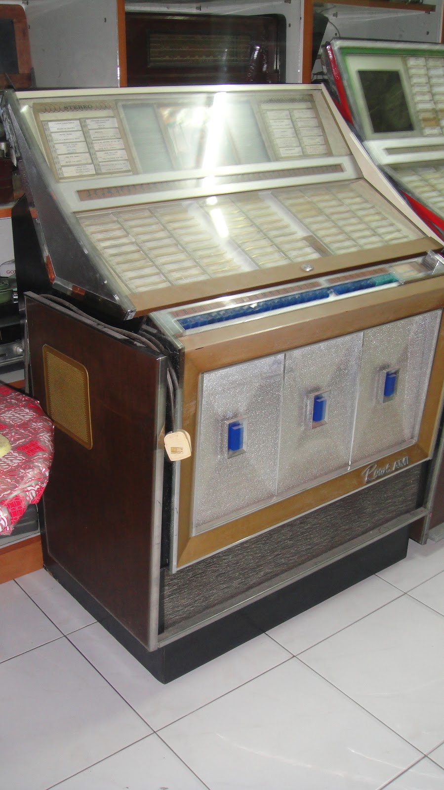 Antique Items For Sale: Rowe Ami Jukebox