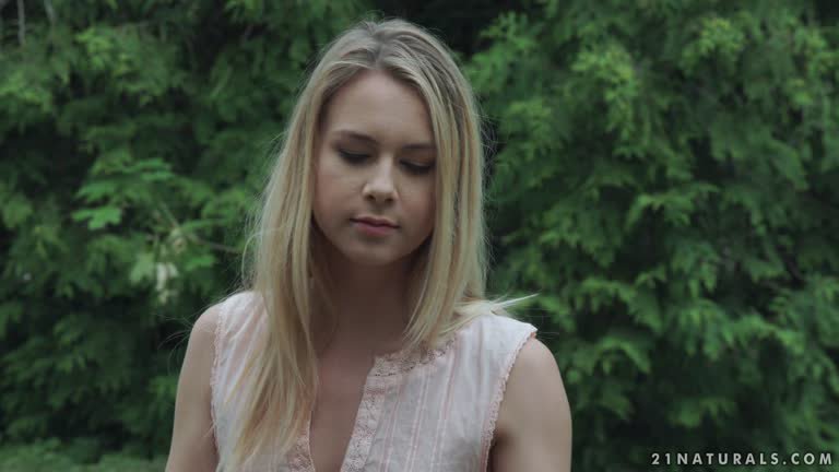 Alecia Fox ~ Sexy Girl