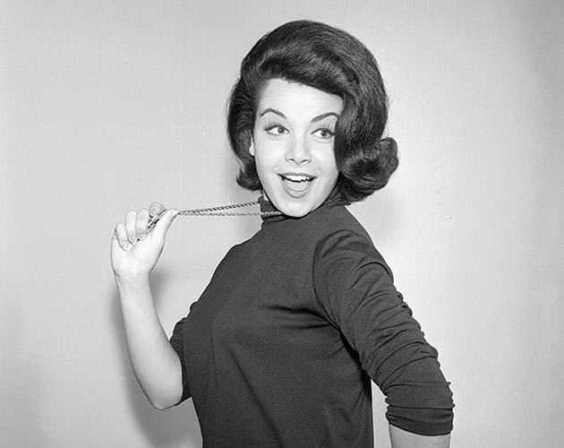 Hot Bio Celebrity Pictures: Annette Funicello pictures