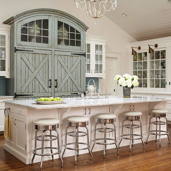 Busy Days Worthwhile: Barn Door Style Cabinets in a Kitchen