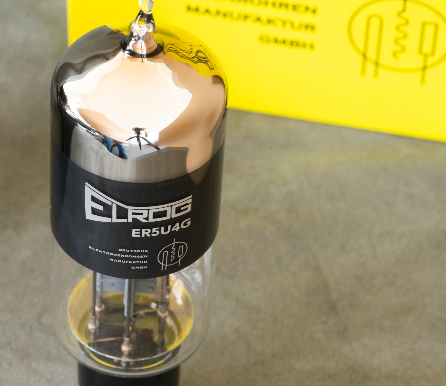 VinylSavor: The ELROG ER5U4G Rectifier Tube