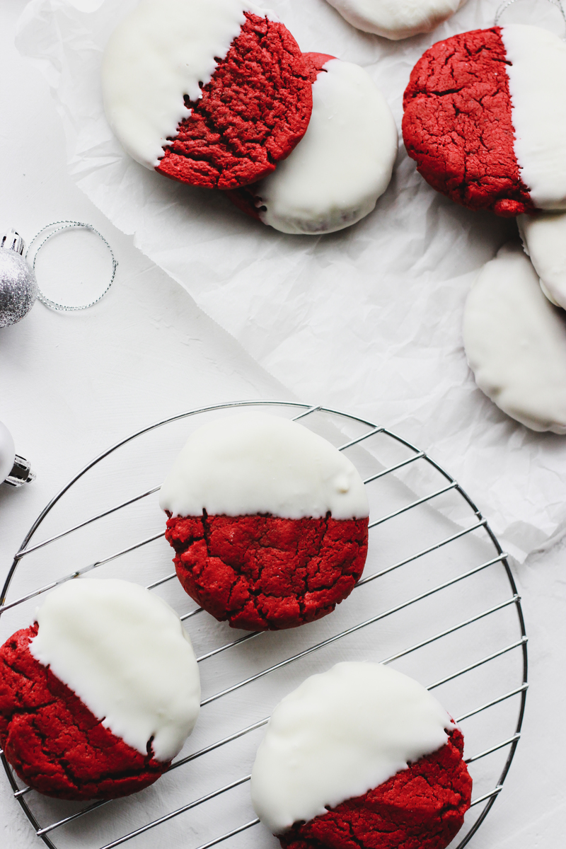 Red and White Velvet Cookies - Confessions of a Confectionista