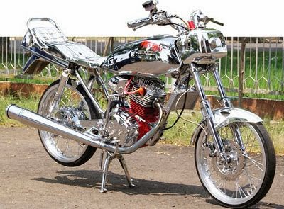 Tampil Beda Dengan Modifikasi Motor GL Pro Mentereng - Variasi Motor ...