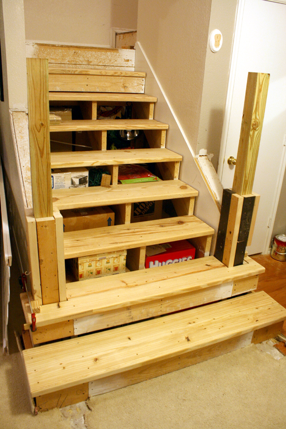 * Remodelaholic *: The Next Step, Staircase Remodel Project