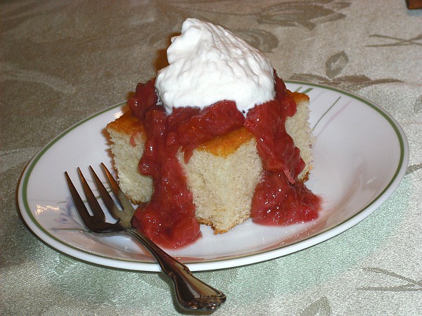 Culinary Alchemy: Off My Rocker for Betty Crocker - Bonnie Butter Cake