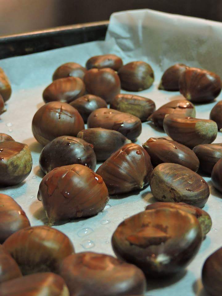 Eni's Kitchen: Castañas asadas