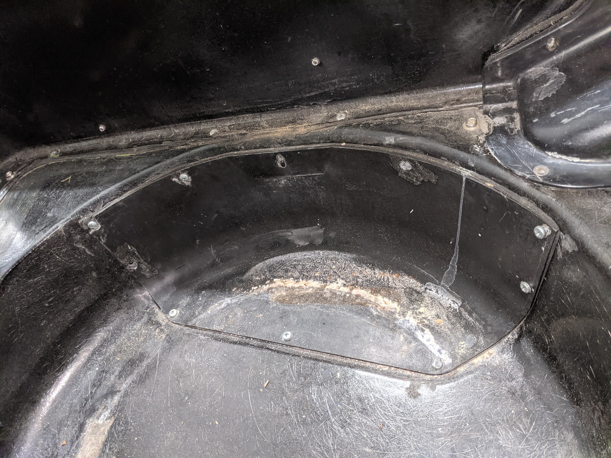 My DeLorean Blog: Installed modern DeLorean fuel pump