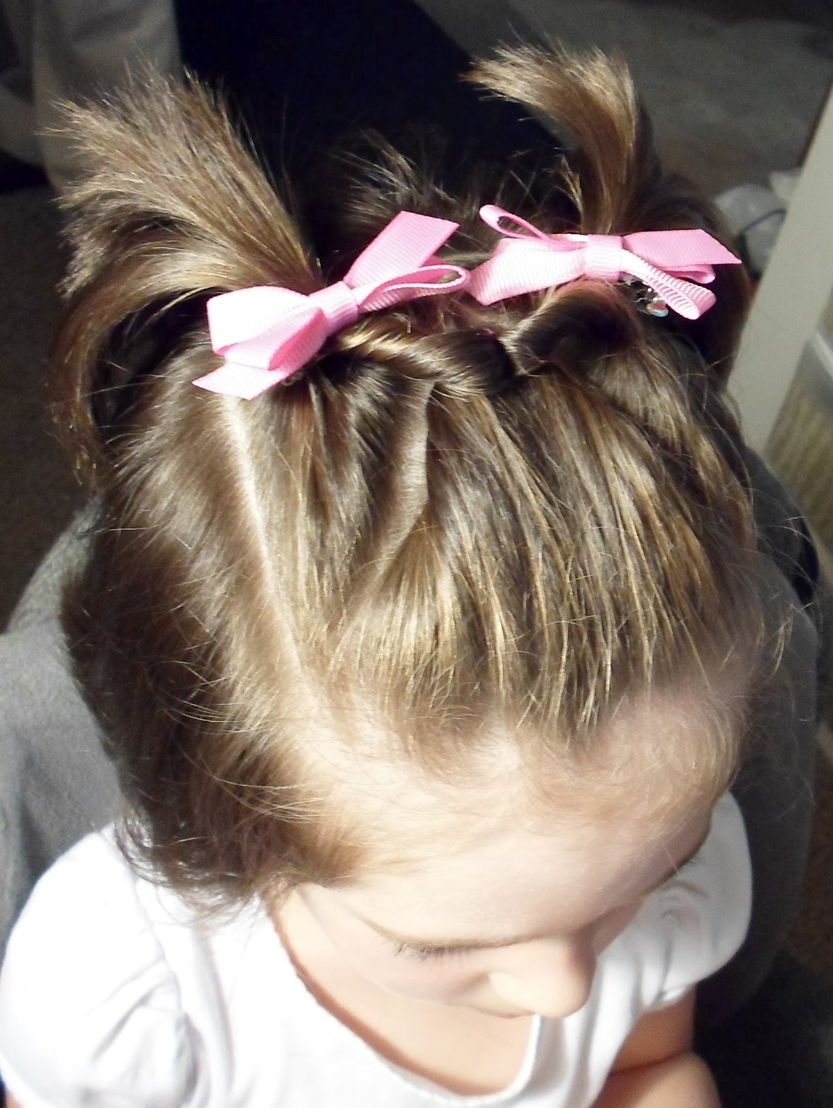 The Hair Band: Pull-Backs with a Twist