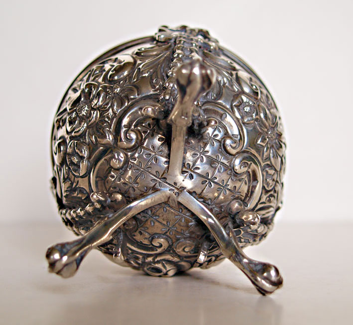 Silver: Rare Solid Silver Victorian String Holder - London 1895