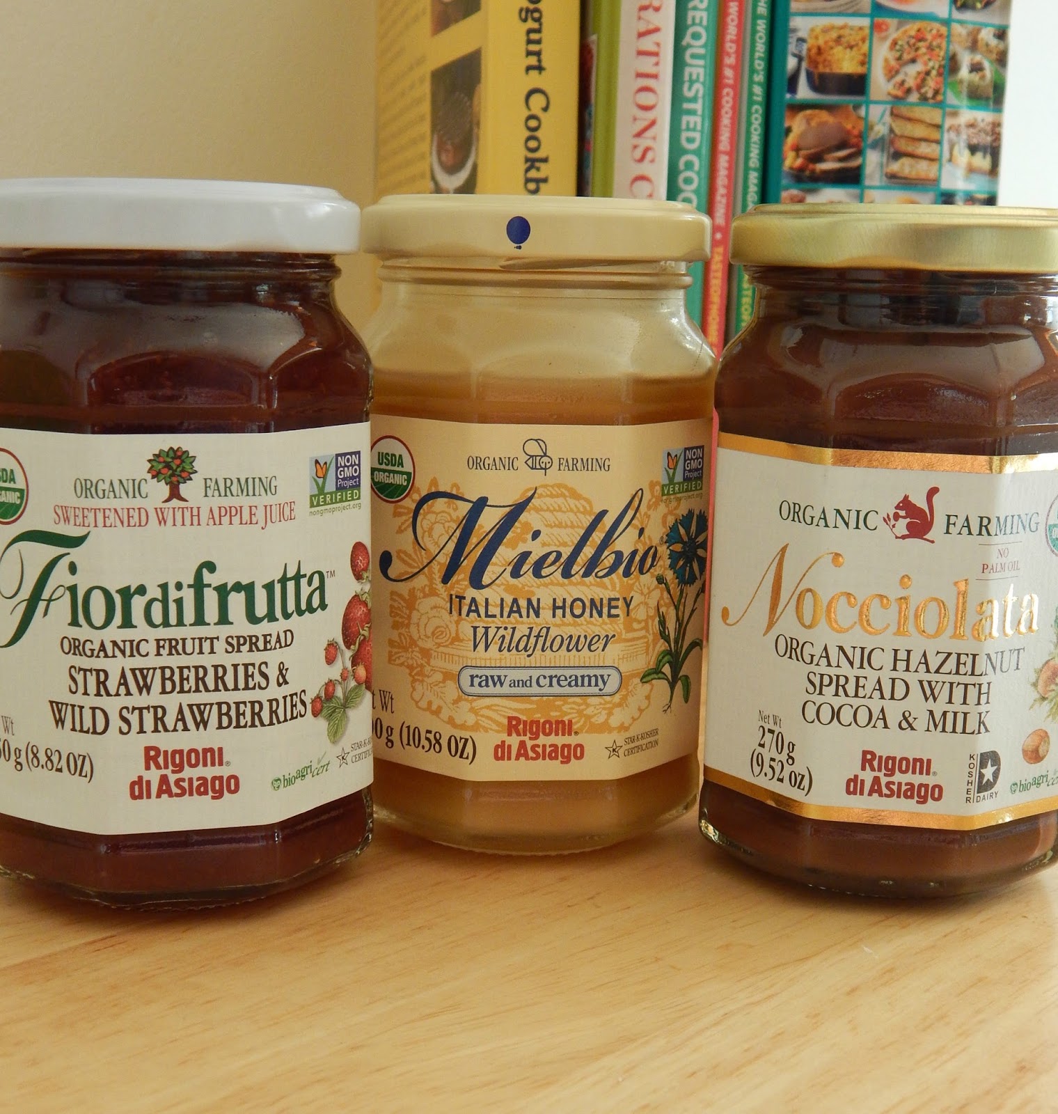 Yellow Cake Strawberry Hazelnut Baked Oatmeal + Rigoni di Asiago ...