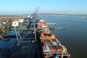 London Thamesport - Sister Port To The Port Of Felixstowe