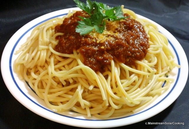 Solar Cooking for Mainstream Cooks: Solar Spaghetti with Red Tomato ...