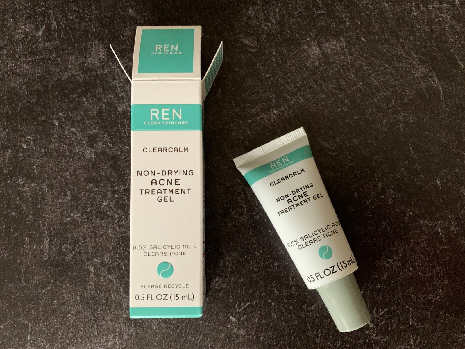 REN Skincare | Non-Drying Acne Treatment Gel Review | A Very Sweet Blog
