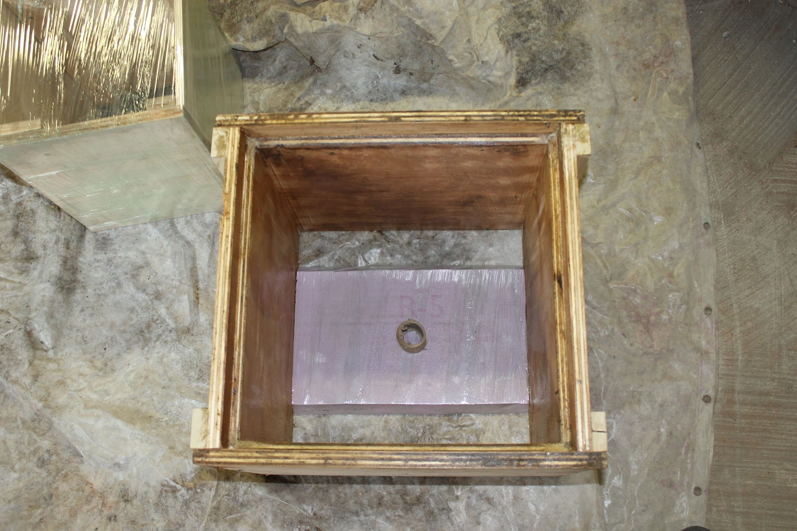 BARROW WORKS: New(ish) Square Trough