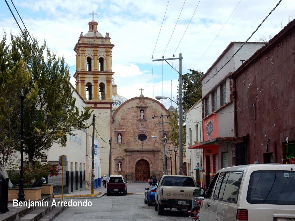 El Bable: La parroquia de Charcas, San Luis Potosí y una breve historia.