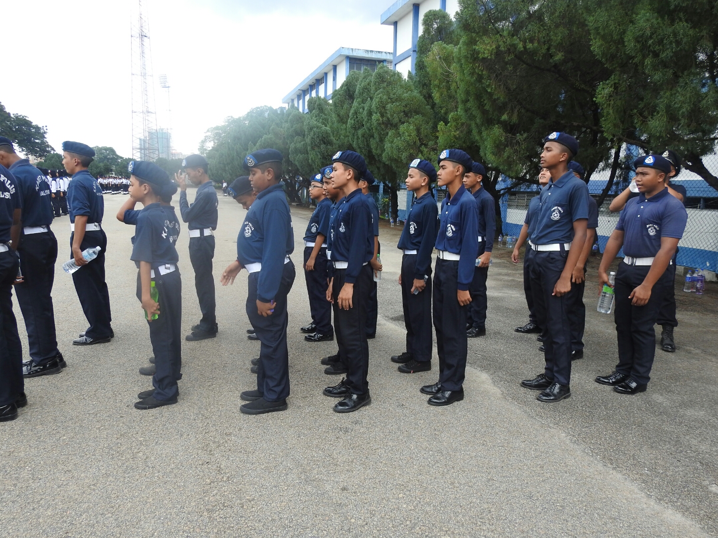 Taufik: Be A Real Cops (Latihan Kadet Polis bersama Jurulatih PULAPOL KL)