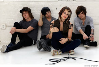 iMusic: CHECK THIS BAND OUT! : HEY MONDAY