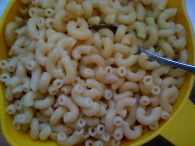 Sweet Tea and Cornbread: Traditional Southern Macaroni and Cheese!