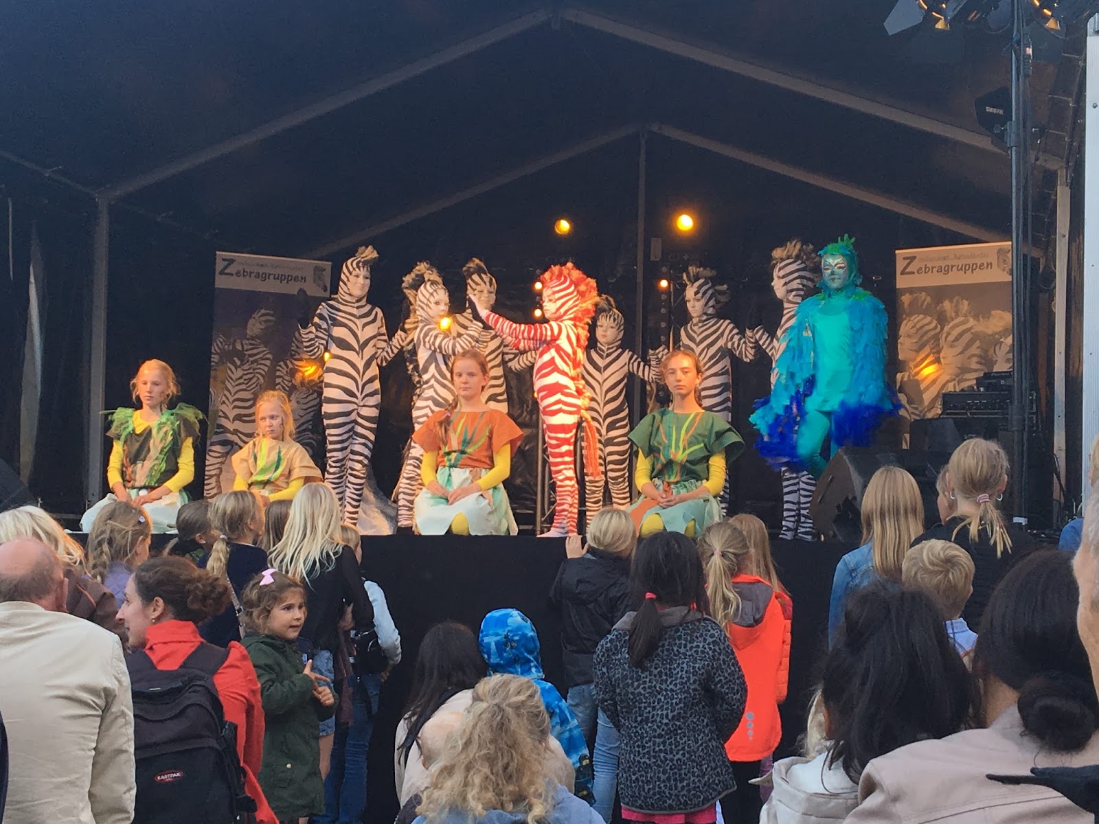 ZebraGruppen: 2019 Festlig Fredag