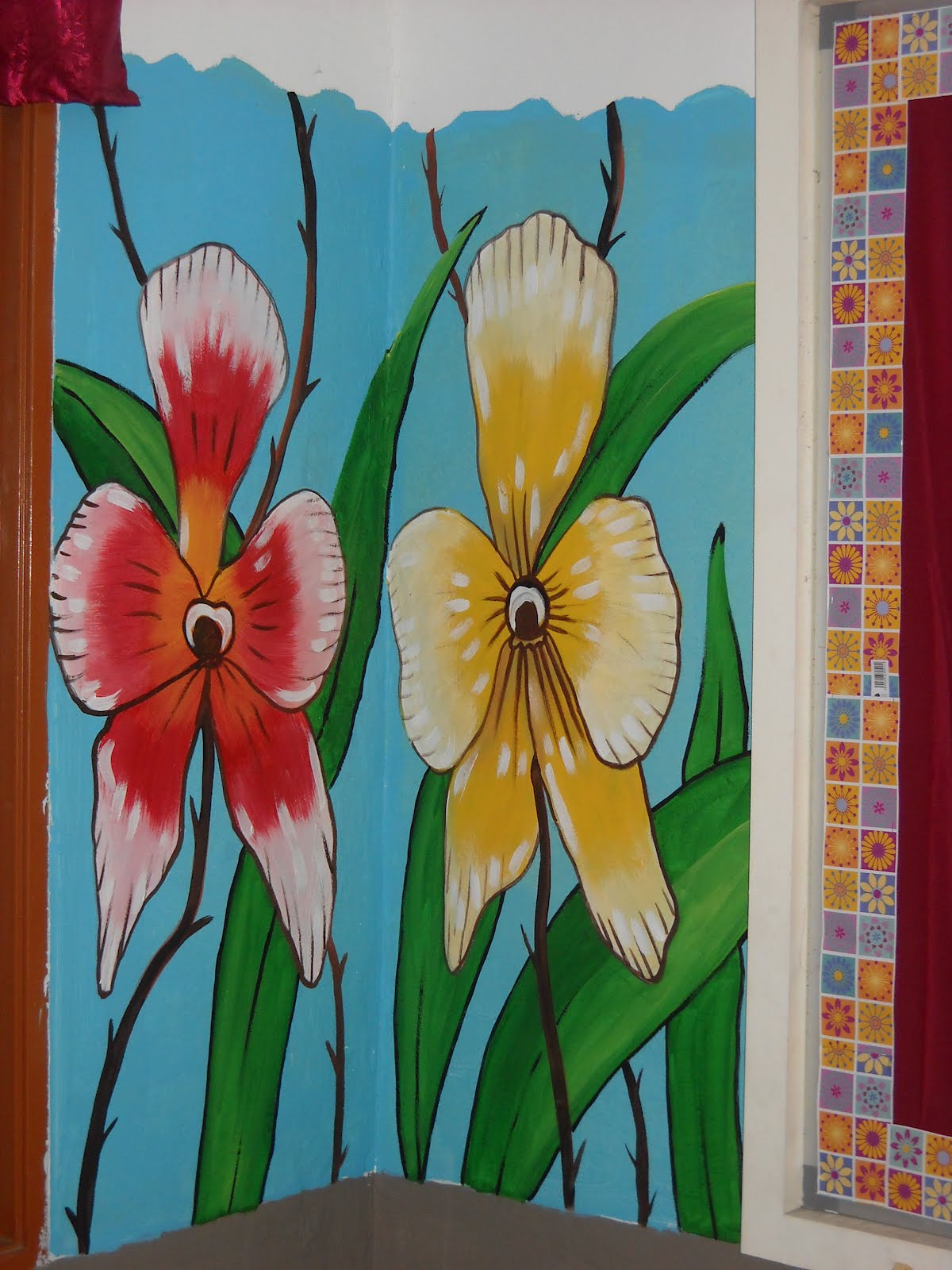 Pelukis Mural Shah Alam: Lukisan Bunga di Kelas