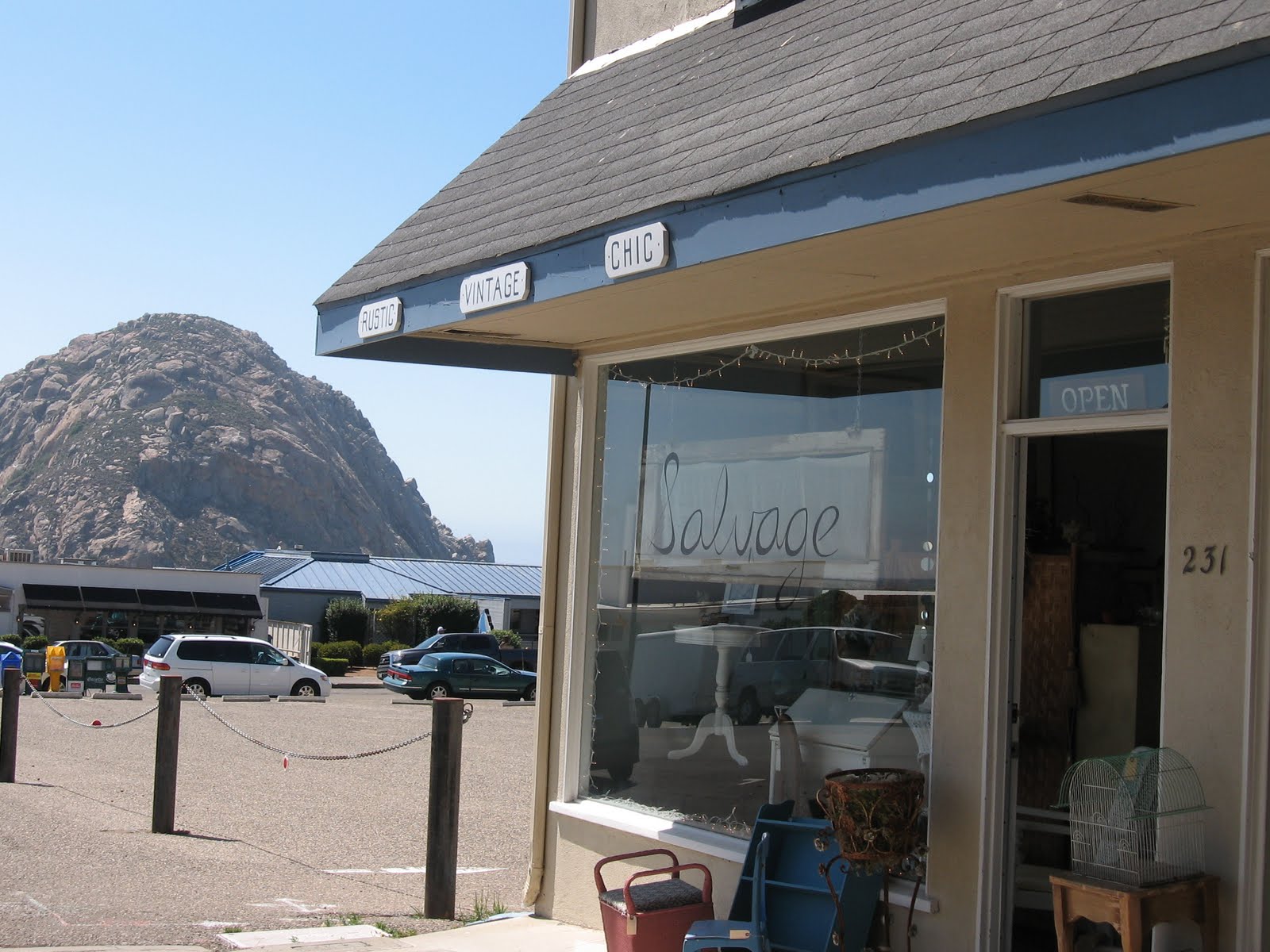 Life in Morro Bay: Review - Morro Bay Antique Shops