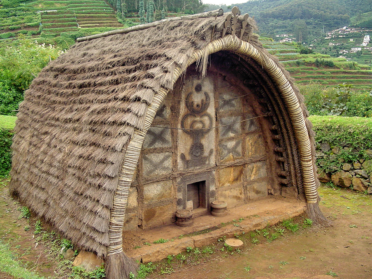 A Toda tribal hut exemplifies Indian vernacular architecture.and The ...
