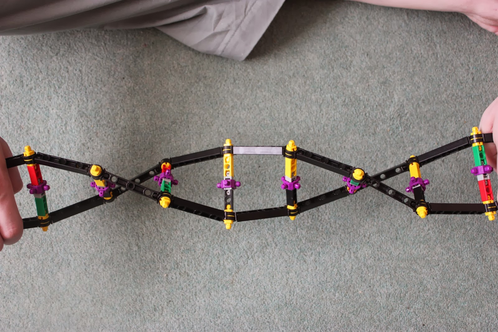 Hemel Hempstead Private Tuition: A use for Lego Znap A DNA Model