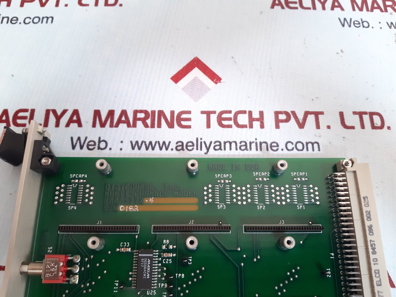DIGICOURSE 8000-772-4 MULTI-CHANNEL MODEM - Aeliya Marine