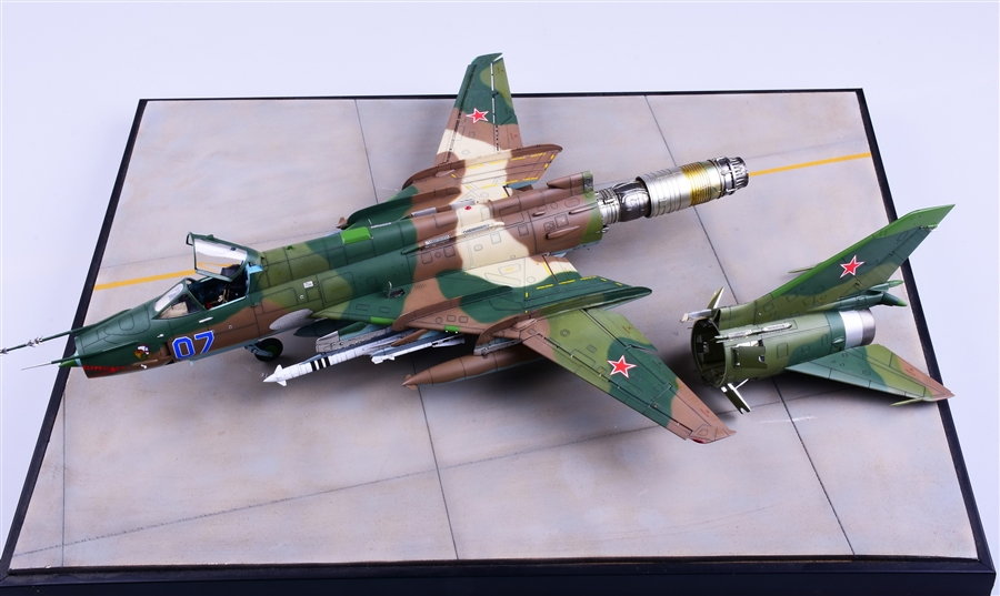 A.C.M.E. Cuyo: KITTY HAWK – Su-17M3/M4 – 1/48 - Kit Review