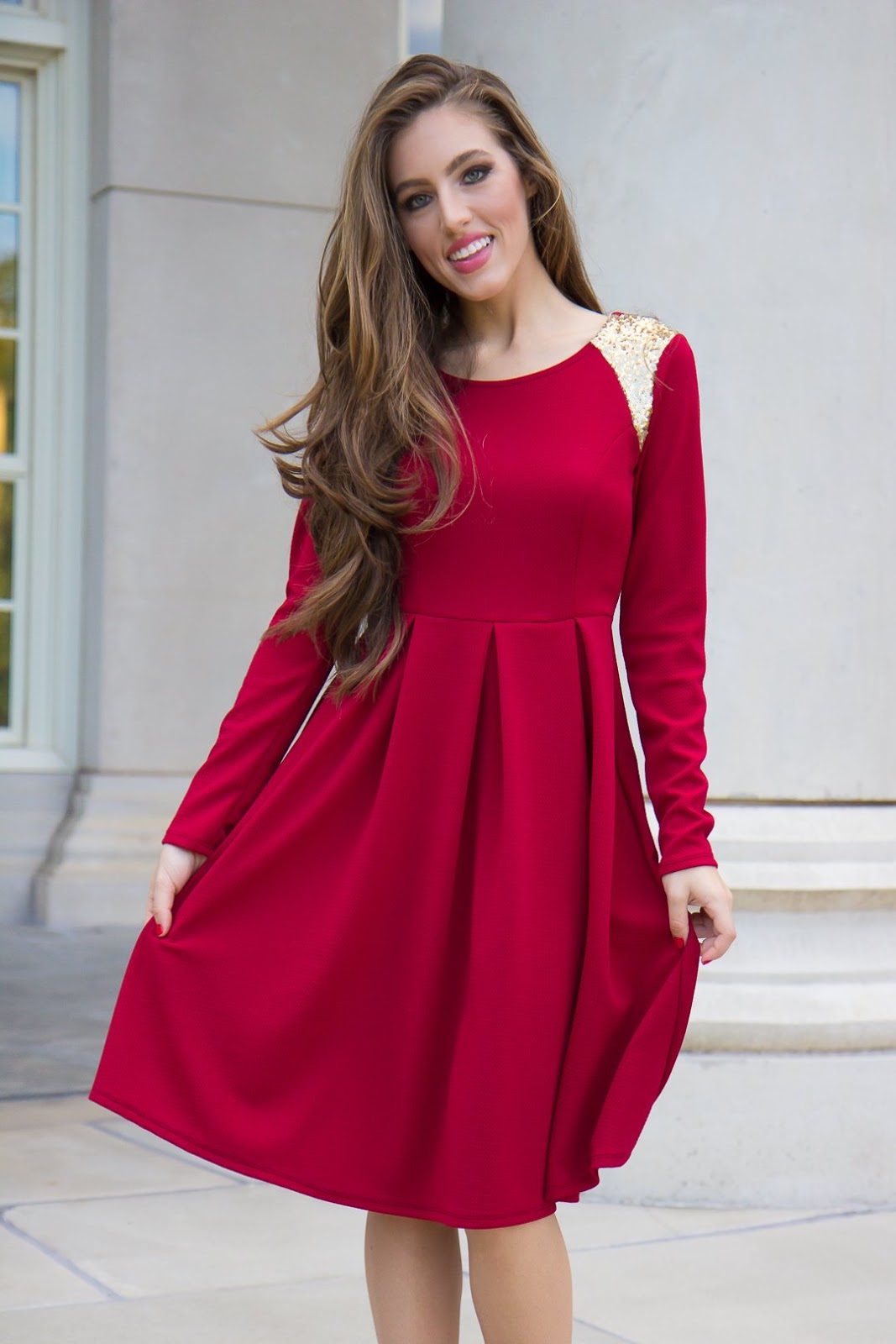 Trendy dresses that completes a modern lady ~ Dalmore Magazine