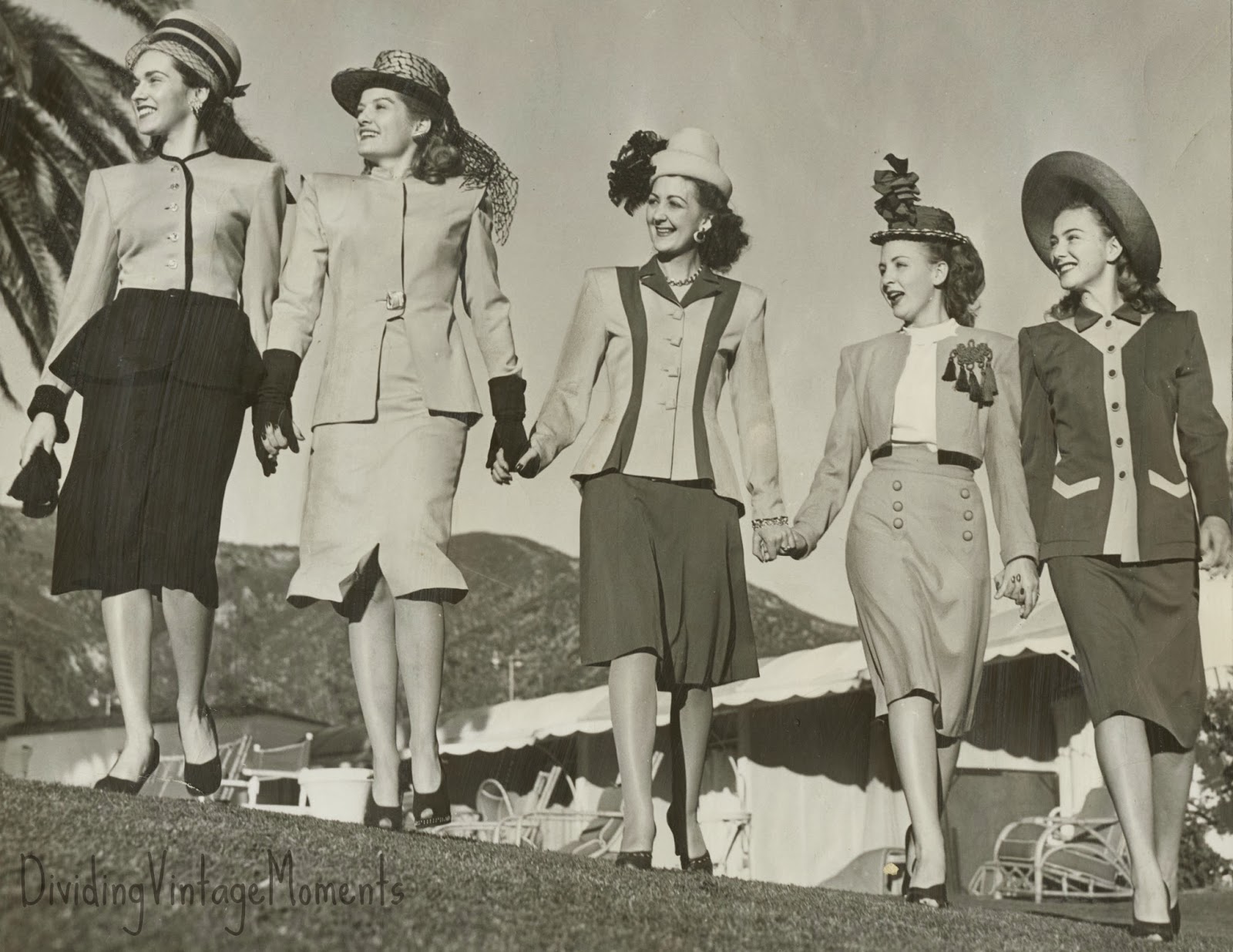 Dividing Vintage Moments : 1947 California Dreamin' Miss Hollywood Jr Style