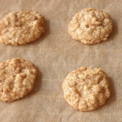 Food Pusher: Mini Oatmeal Cookies