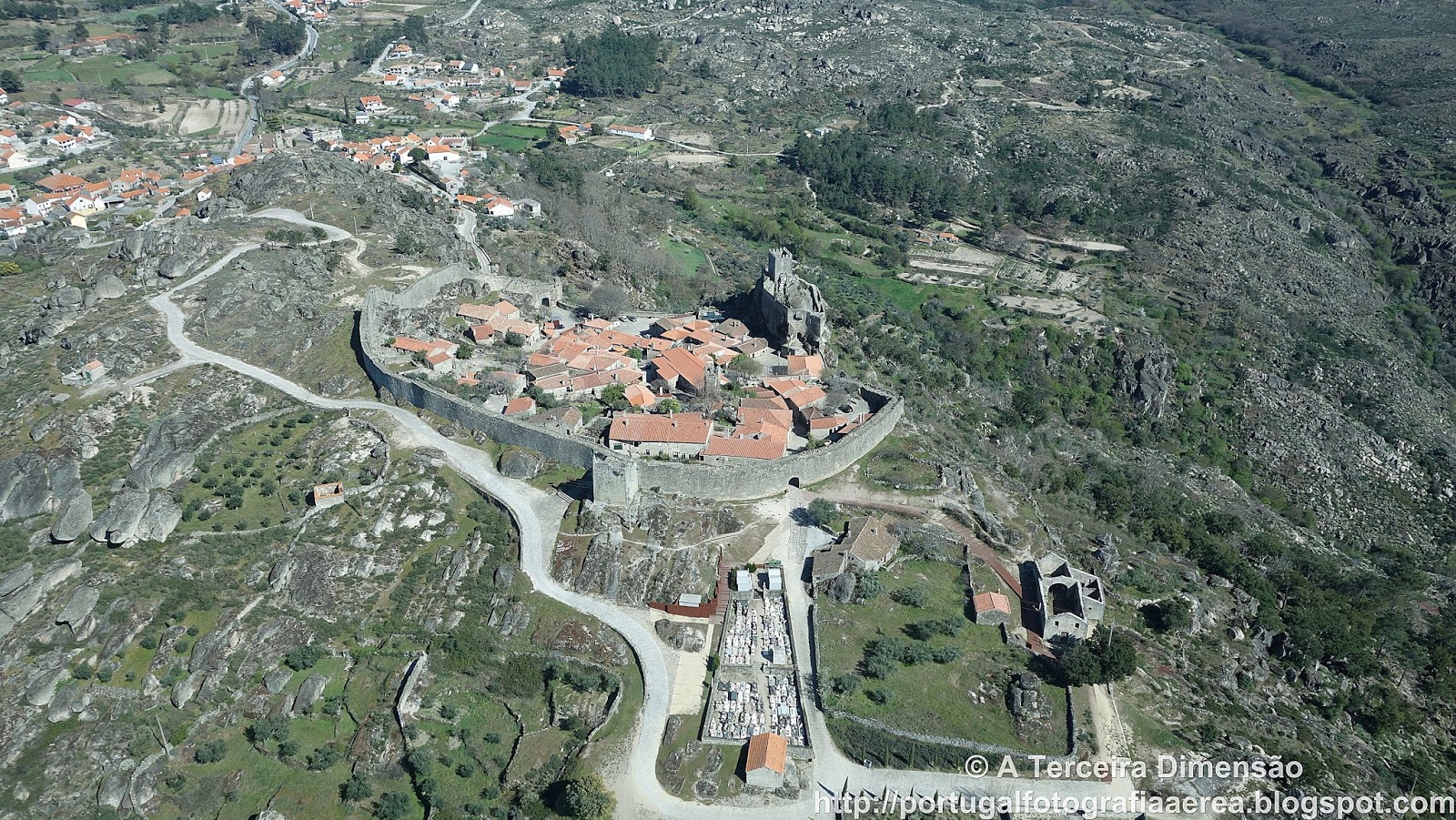 A Terceira Dimensão: Sortelha e o seu Castelo