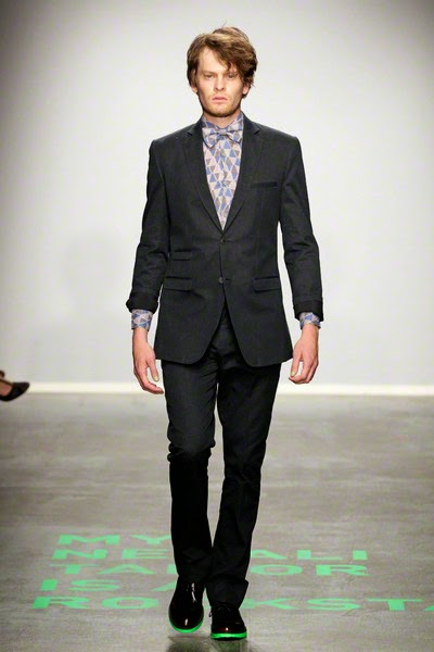 Local style: Traditional Nepalese Dhaka fabric