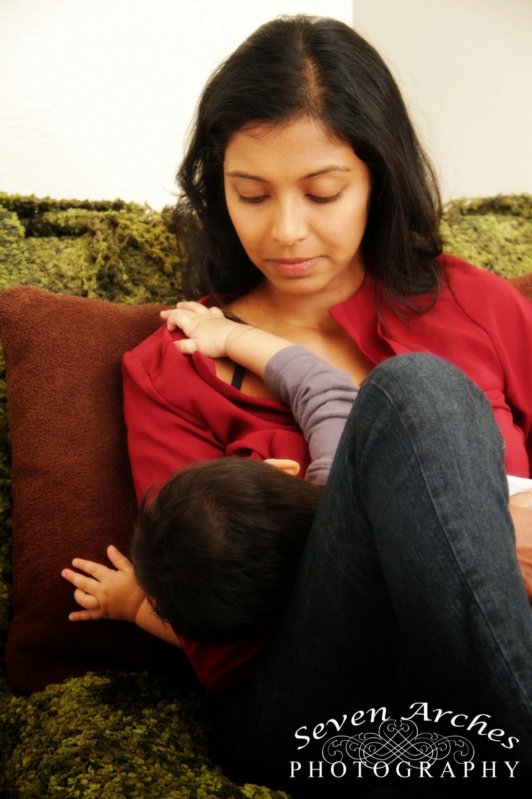 A Breastfeeding Photographic Journey: Overactive Letdown and Oversupply ...