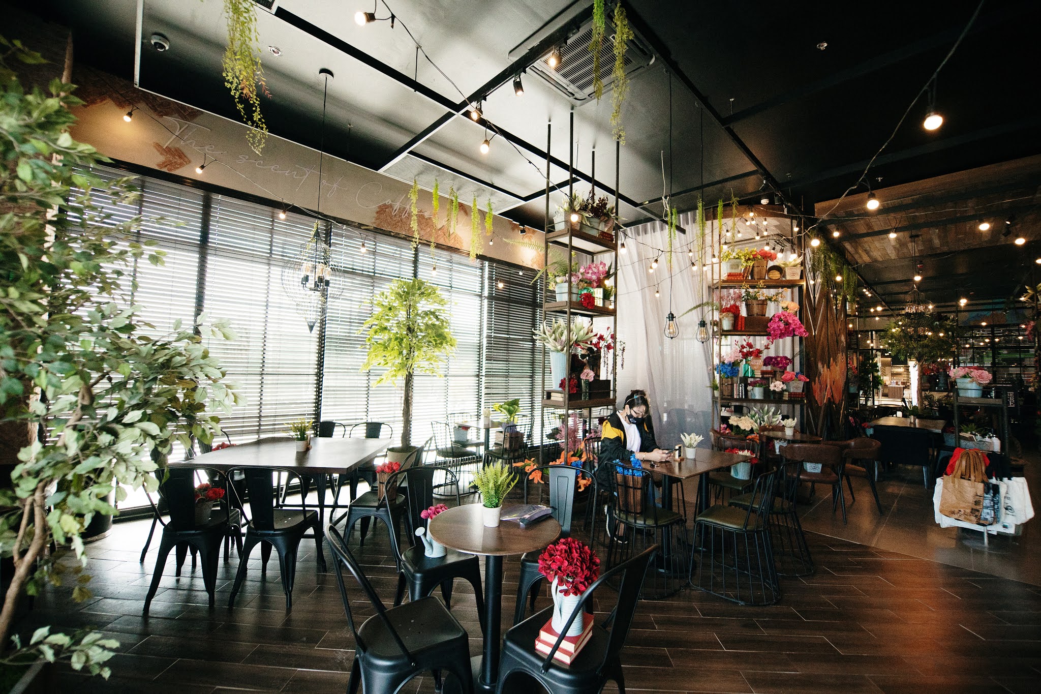 Falling in Love with a Cafe: GenSan's Coffee Project ~ The Walking Eyes ...