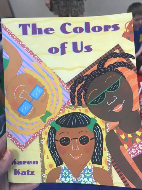 Diversity Classroom Activities: Self-Portraits - GraceOverGrades.com